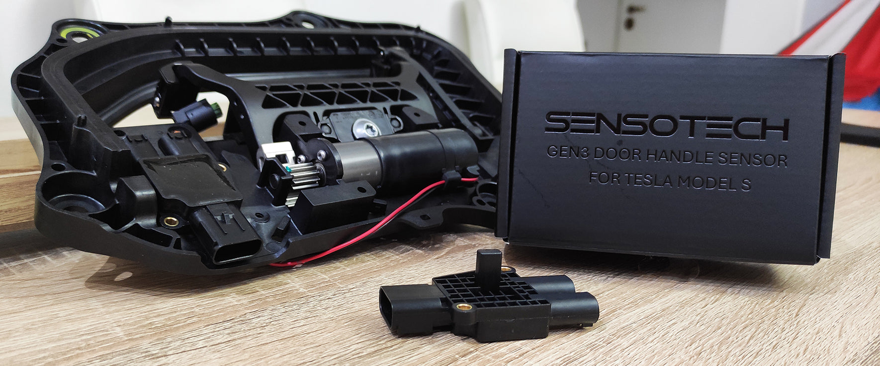 Solutions for Automotive Industries – SENSOTECH